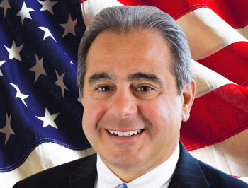 Berwyn Mayor Robert Lovero – Fra Noi