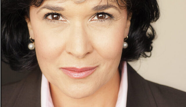 Coco leads double life as teacher/actor – Fra Noi